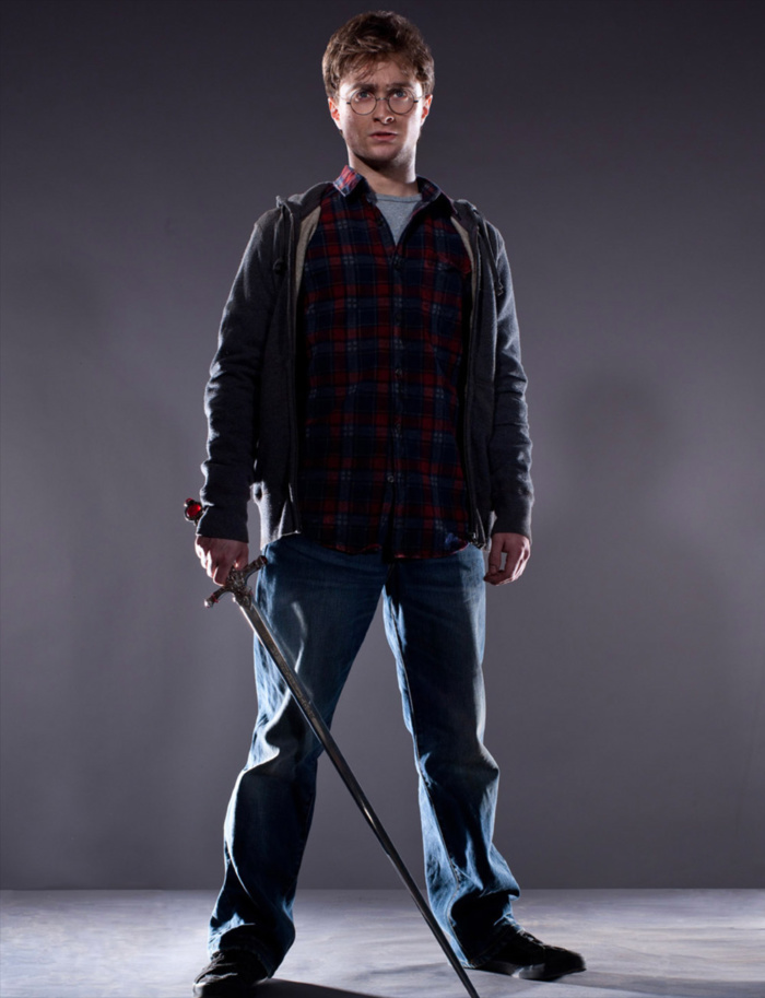 Harry Potter with the Sword of Gryffindor — Harry Potter Fan Zone
