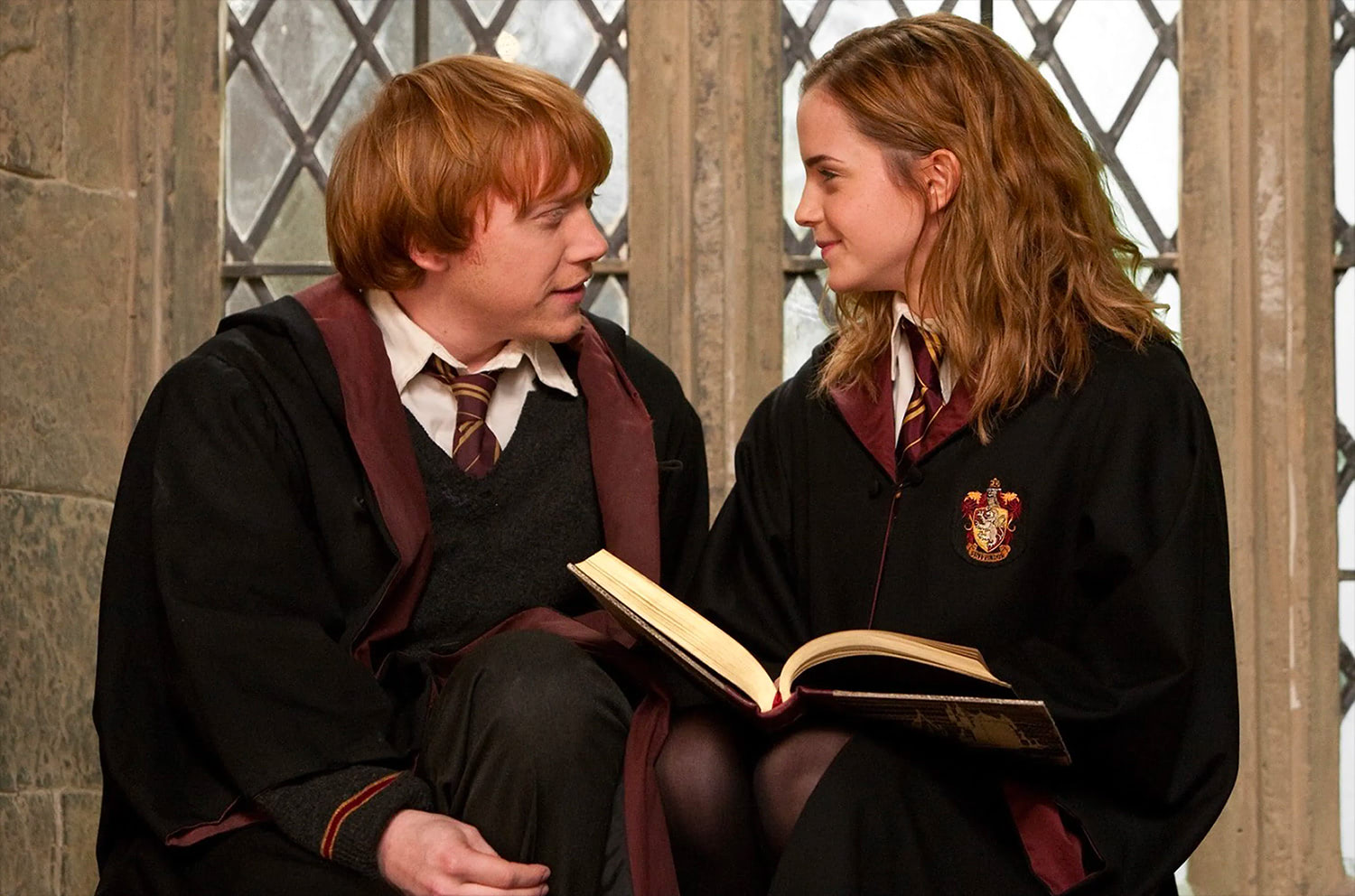 Hermione And Ron Wedding Scene Hermione And Ron Wedding Scene